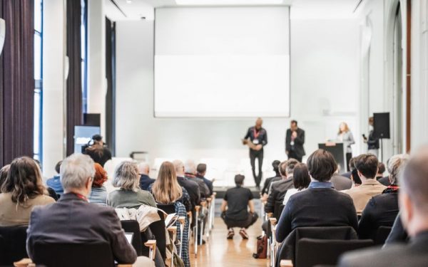 7 Companies With Great Corporate Career Development Programs